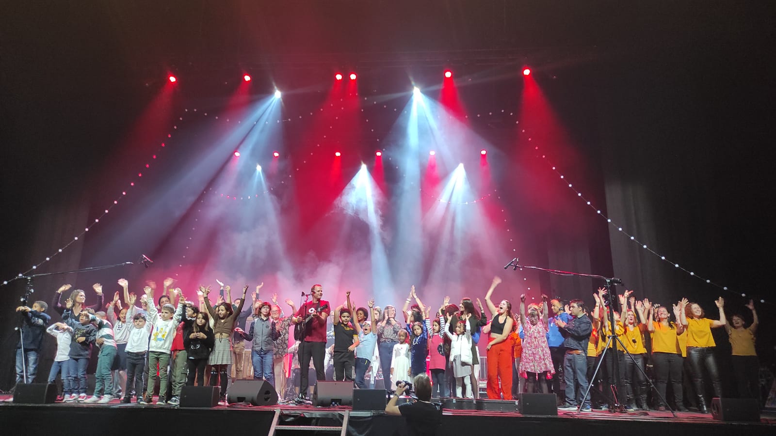 Ma Chance Moi Aussi • Ma Chance Moi Aussi en scène avec Zicomatic